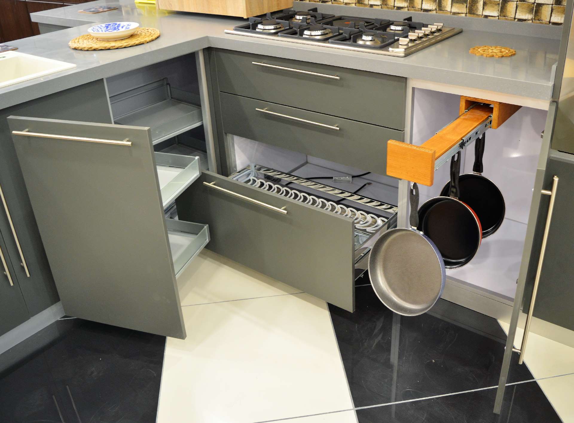 Home | Saudi Kitchen Line